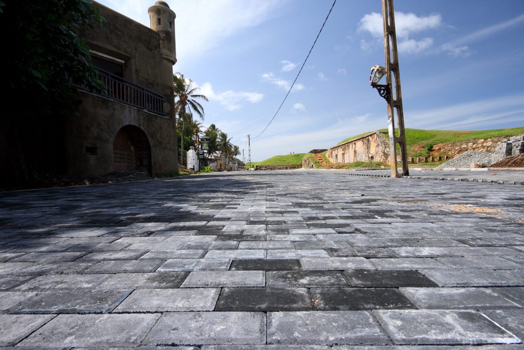 Paving Roads in Galle Fort - KDAW Construction